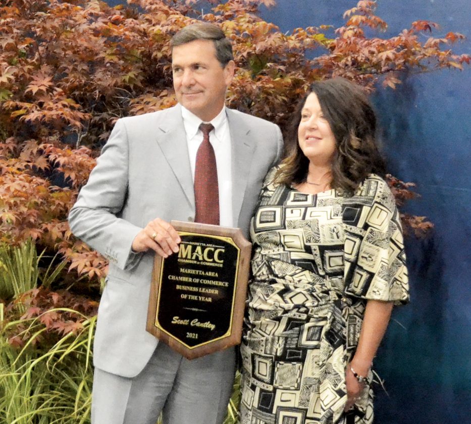 Marietta Area Chamber of Commerce gives awards | News, Sports, Jobs ...